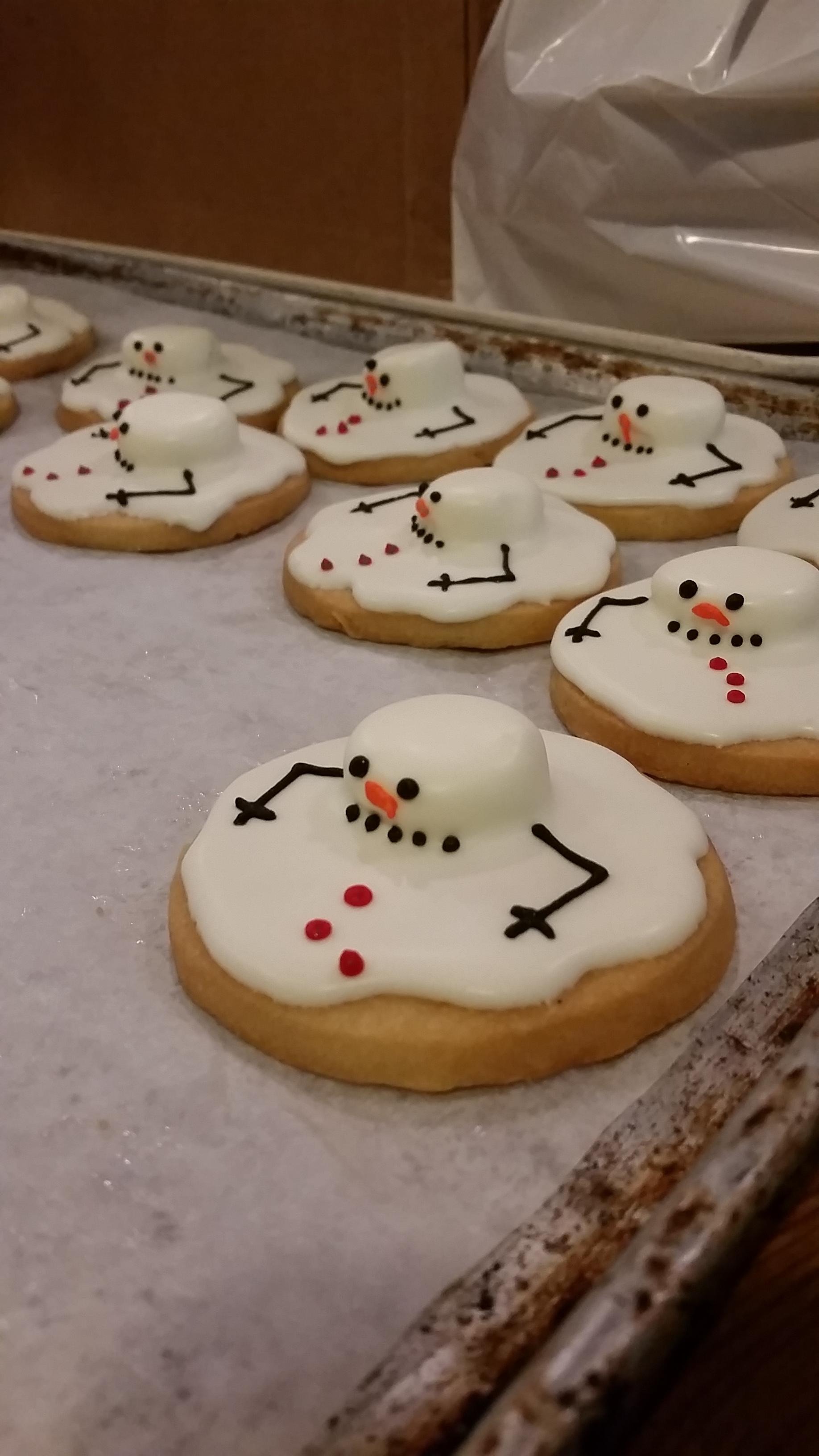 23 Funny Cookie Fails That Prove Baking Is Not For The Weak