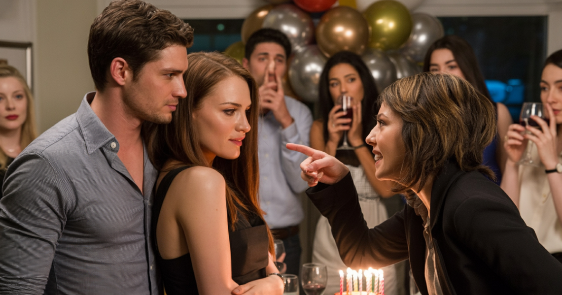 Ex-Girlfriend Tells His New Partner He “Downgraded,” But He Fires Back ...